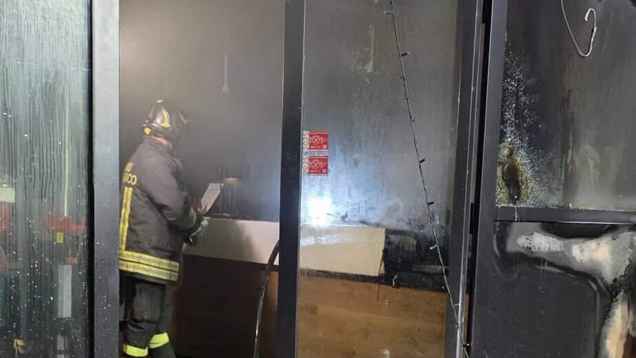 Incendio al locale di Raf Bonetta: le telecamere svelano la natura del ...